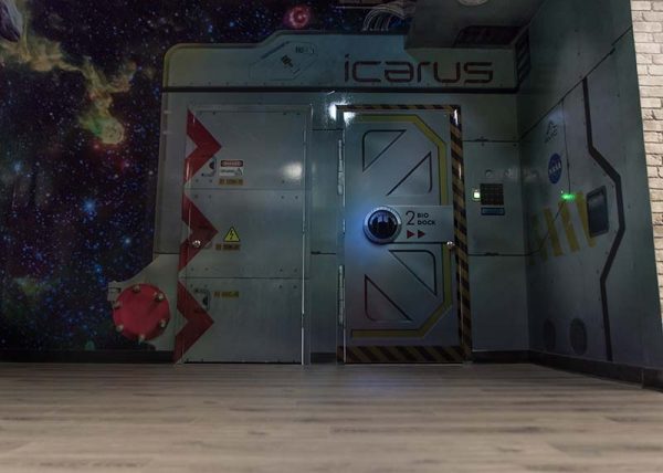 Space Station – Red Button Escape