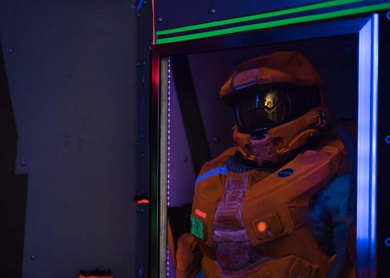 Space Station – Red Button Escape